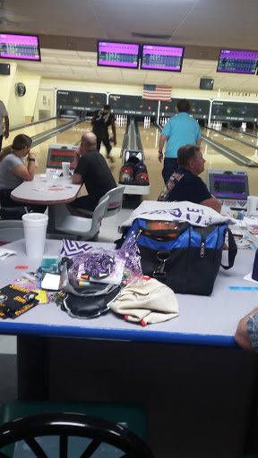 Bowling Alley «New Smyrna Lanes», reviews and photos, 185 N Causeway ...