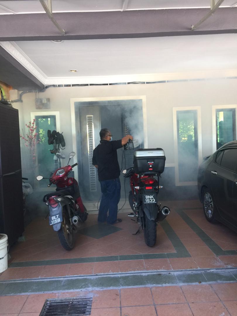 Azeman Disinfectant Enterprise di bandar Klang