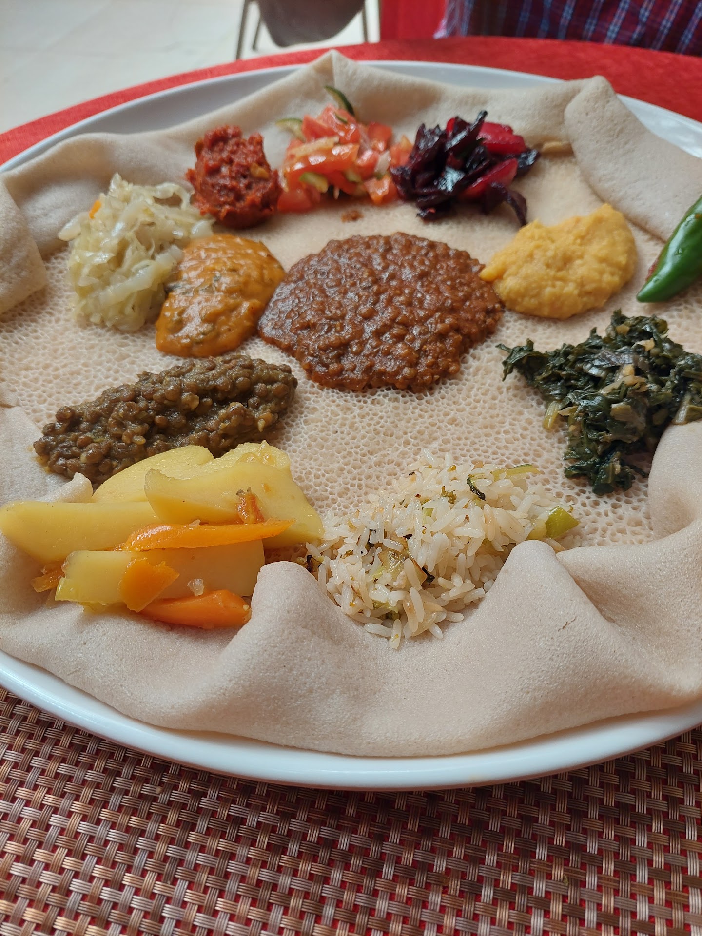 Gize Bar & Restaurant - reviews,open hours,photo spots, things to do ...