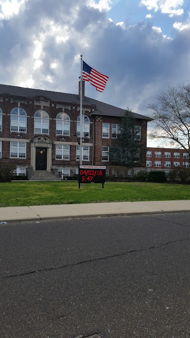Reviews Paulsboro High School (School) in Delaware | TrustReviewers.com