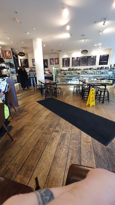 Philpotts - Cafe Restaurant Bar