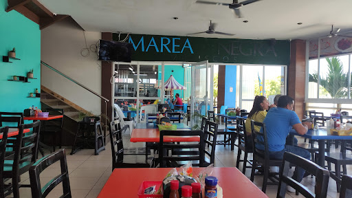 Restaurante Mariscos marea negra real pacifico en Mazatlán