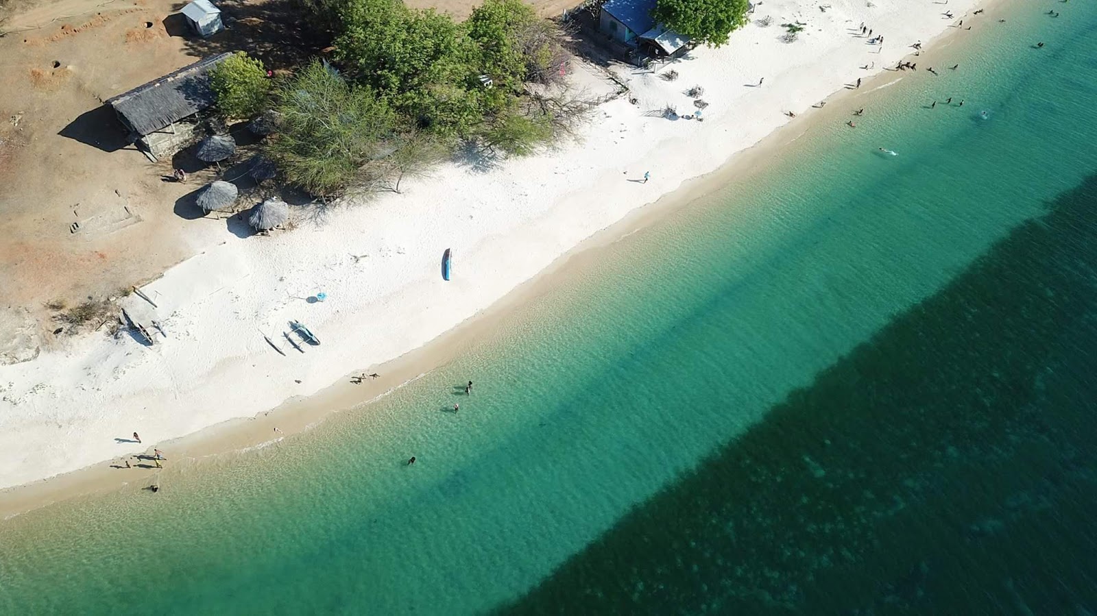 Plage de Ramena 🏖️ Madagaskar island, Madagascar - detailed features ...