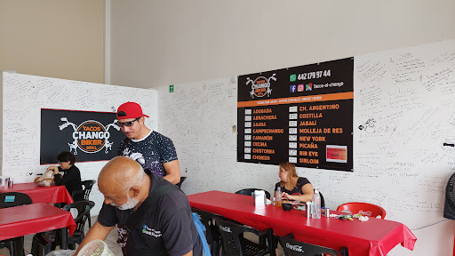Restaurante Tacos El Chango en El Marqués