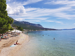 Plaza Jadran 🏖️ Paklina, Split-Dalmatia, Croatia - detailed features ...