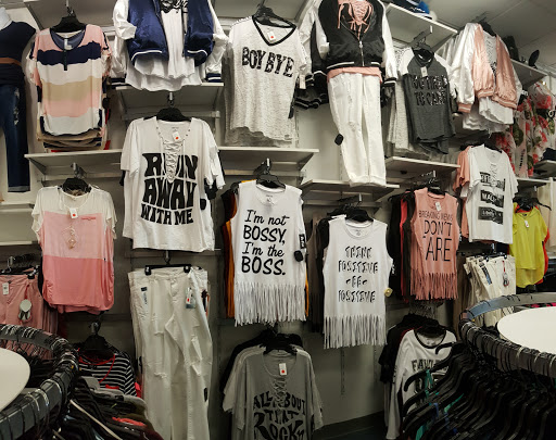 Outlet Mall «Hechinger Mall», reviews and photos, 1518 Benning Rd NE ...