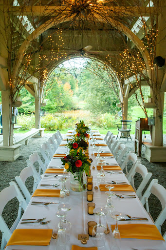 Bitchin' Kitchen - AZexplained