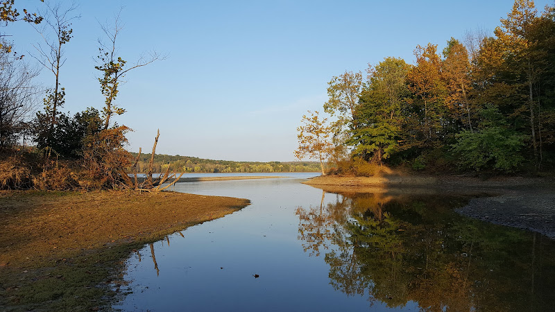 Shenango River Reservoir Lake - 4.5★ Clark, Pennsylvania