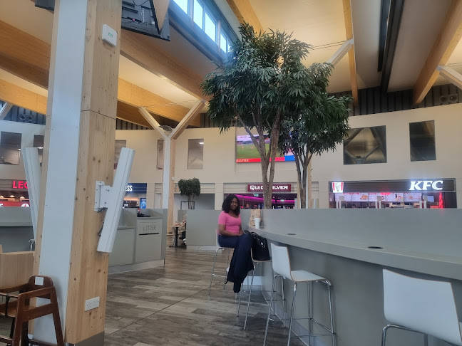 274 reviews of KFC Leeds - Skelton Lake Services (Restaurant) in Leeds ...