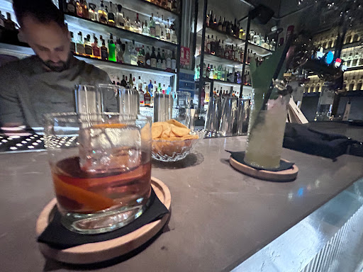 Restaurante GHETTO | Cocktail Bar en Málaga