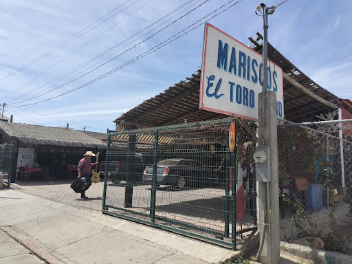 Restaurante Mariscos El Toro Güero en Los Cabos