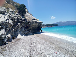 Pasqyra Beach 🏖️ Manastir, Vlorë, Albania - detailed features, map, photos