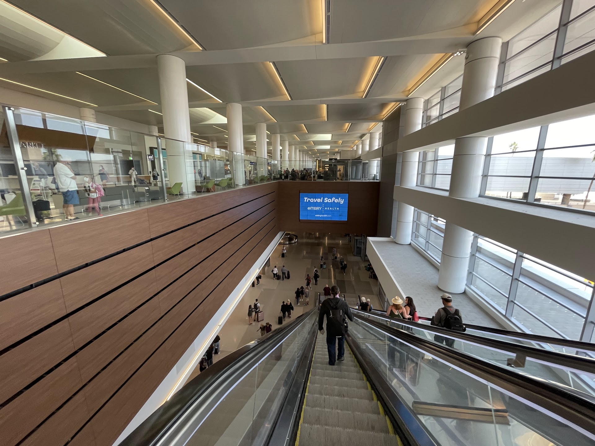 PHX Beer Co. Sky Harbor International Airport Terminal 3 - reviews,open ...