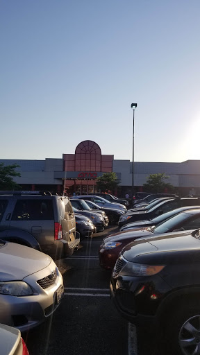 Movie Theater «AMC Loews Raceway 10», reviews and photos, 1025 ...