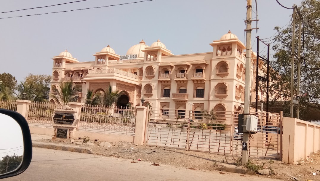 Suntar Bhavan in the city Palitana