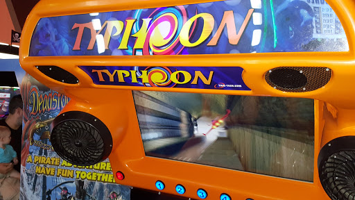 Bowling Alley «Bowlero Romeoville», reviews and photos, 735 N. Center ...