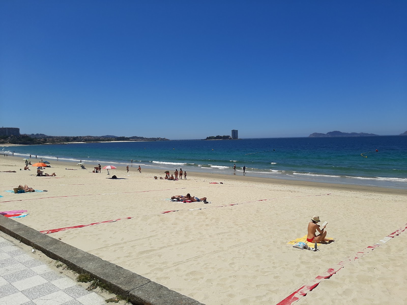 Playa de Samil | Galicia, Spain - detailed features, map, photos