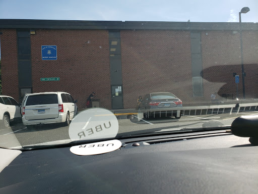 Connecticut Department of Motor Vehicles - AZexplained