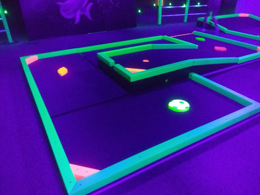 Lunar Mini Golf Of Grapevine - 3000 Grapevine Mills Pkwy Suite 400 ...