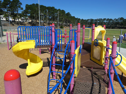 Park «Gellert Park», reviews and photos, 50 Wembley Dr, Daly City, CA ...