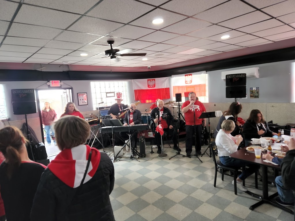 Pubski Pub - Cheektowaga, NY 14206 - Menu, Reviews, Hours & Contact