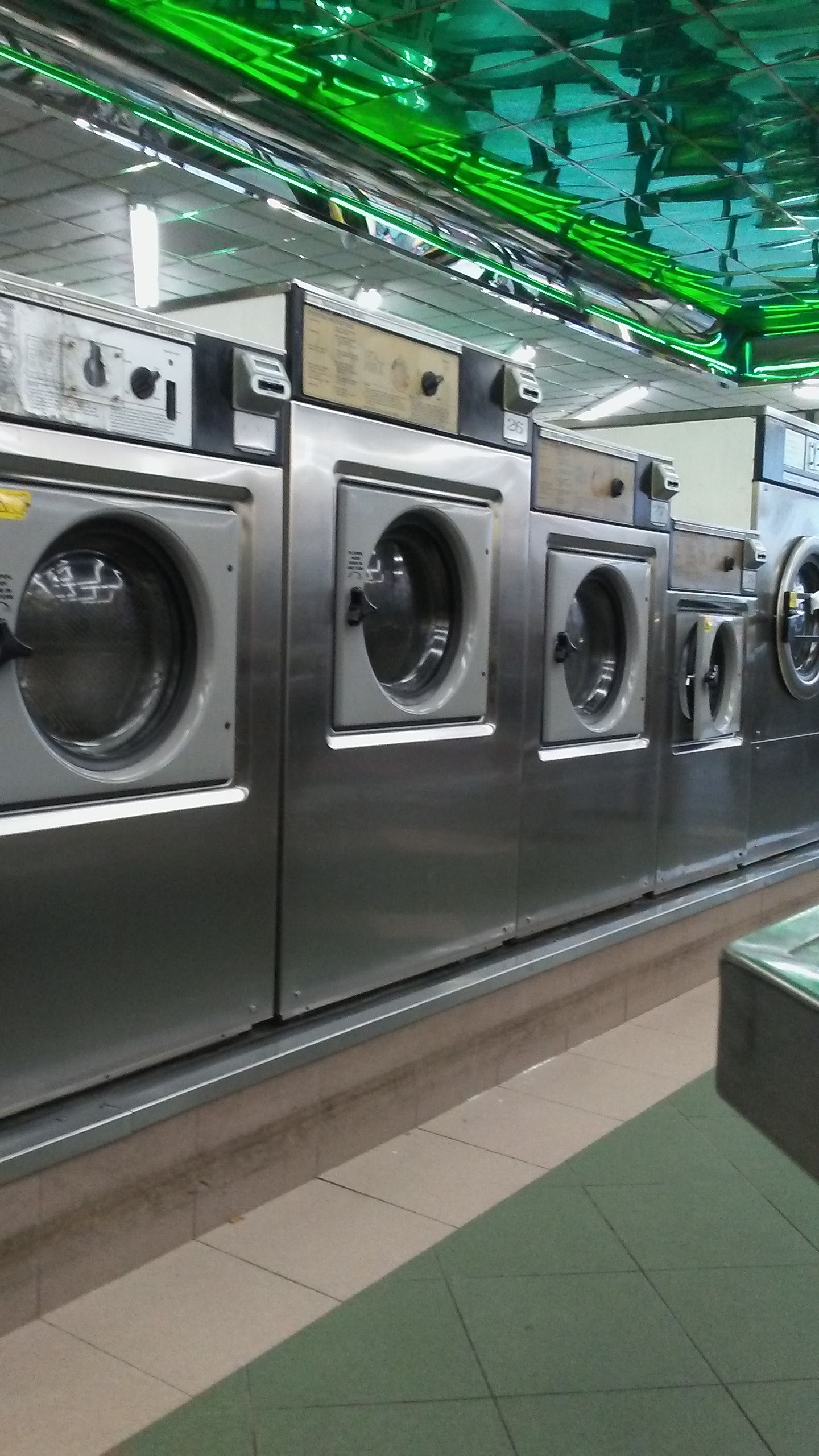 Laundry Palace
