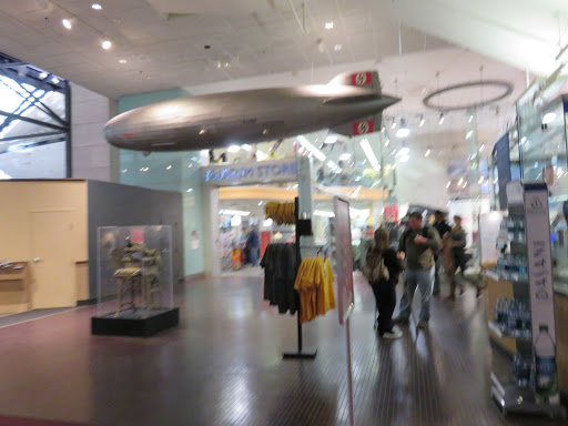 Gift Shop «Smithsonian Museum Store», reviews and photos, 600 ...