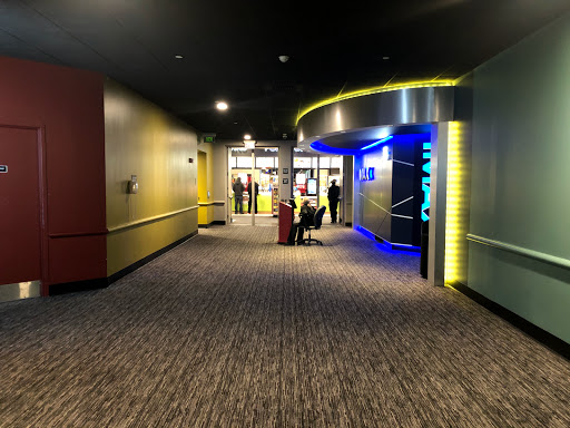 Movie Theater «Showcase Cinema de Lux Randolph», reviews and photos, 73 ...