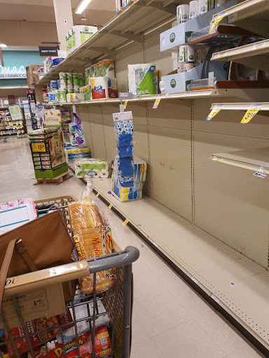 Outlet Mall «Hechinger Mall», reviews and photos, 1518 Benning Rd NE ...