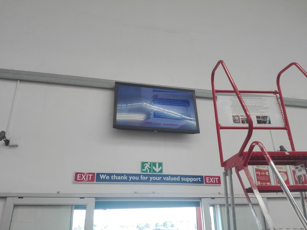 Cashbuild in the city Elim