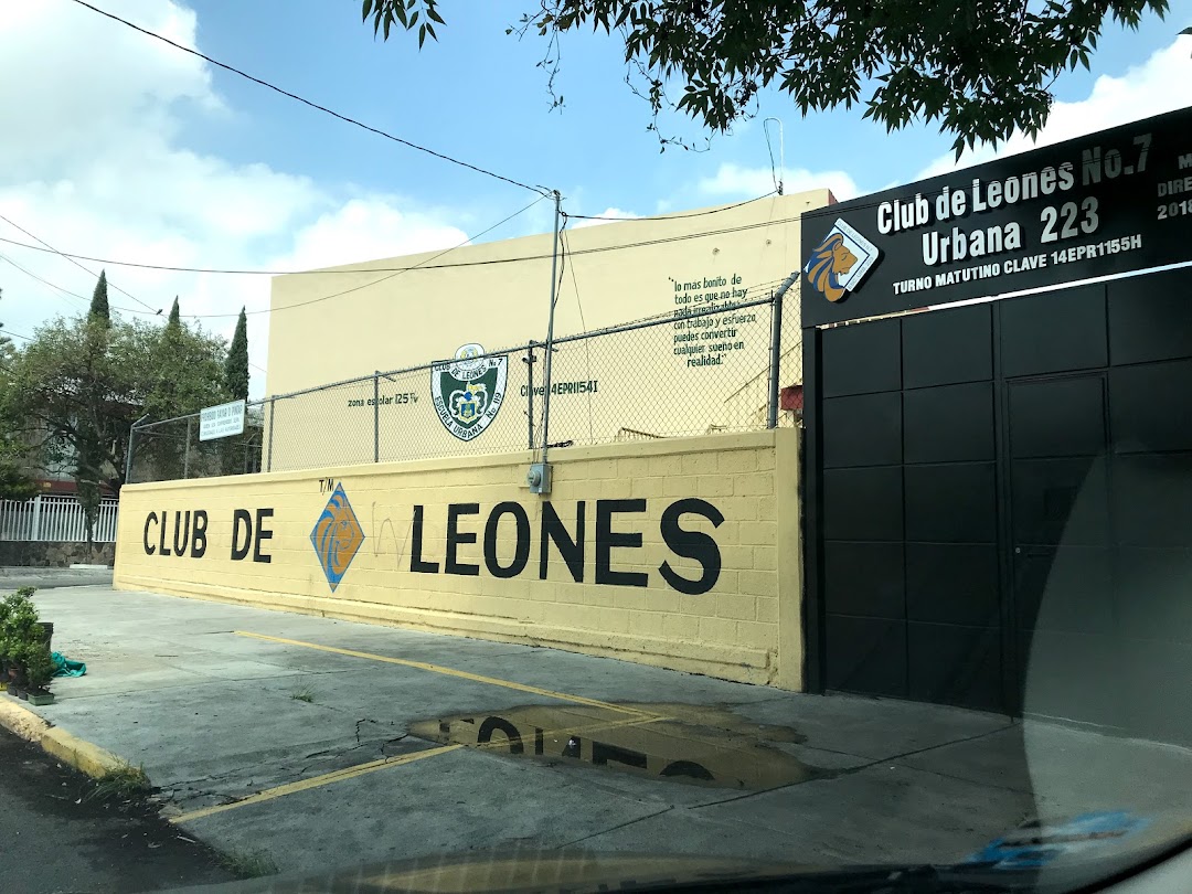 Escuela Club de Leones en la ciudad Guadalajara