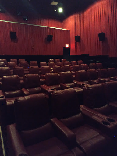 Movie Theater «AMC Bay Terrace 6», reviews and photos, 211-01 26th Ave, Bayside, NY 11360, USA