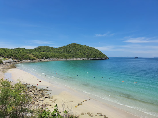 All beaches of Ko Sichang island on the map with photos and reviews🏖️ ...