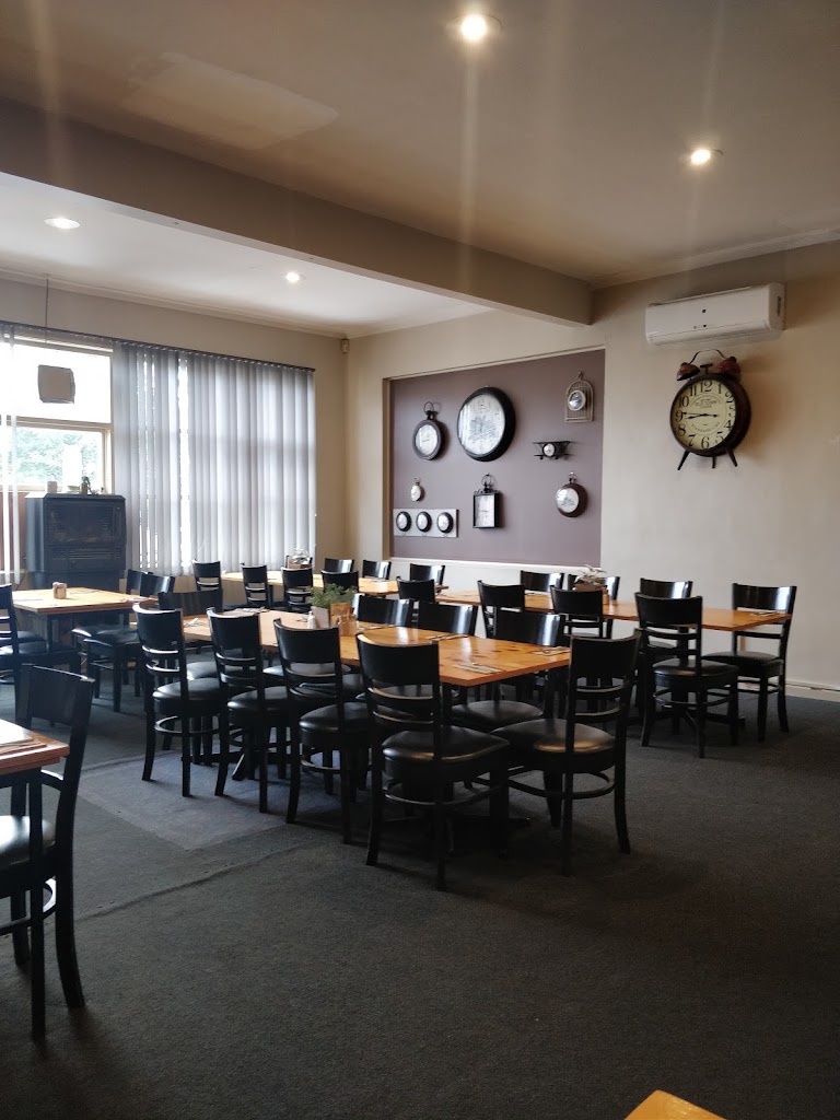 Commercial Hotel - Ballan, VIC 3342 - Menu, Reviews, Hours & Contact.