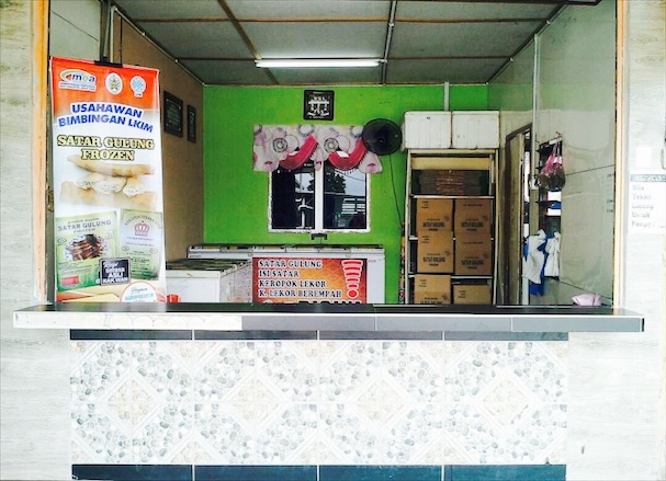 Serasa Asli - Satar Frozen di bandar Kemaman