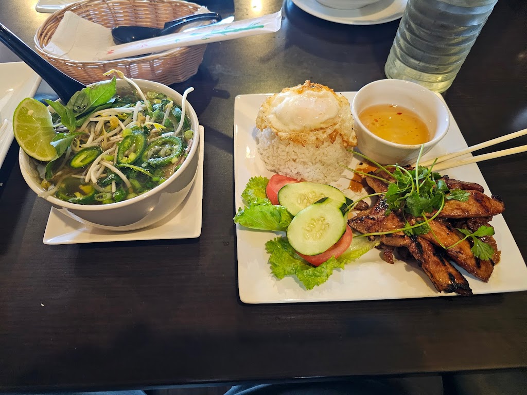 Pho District 1 - Lubbock, TX 79407 - Menu, Reviews, Hours & Contact