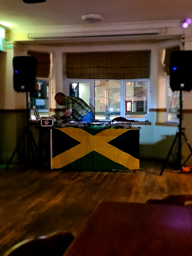 The Old London Apprentice - Locations from All Over the World