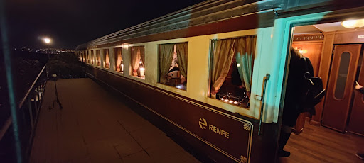 Restaurante Al Andalus Expreso | Un Viaje Al Pasado