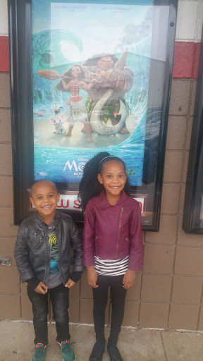 Movie Theater «AMC Marple 10», reviews and photos, 400 S State Rd ...