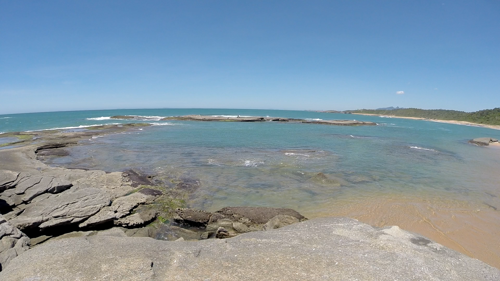 Enjoy the Sun and Sea at Praia da Gloria in Rio de Janeiro