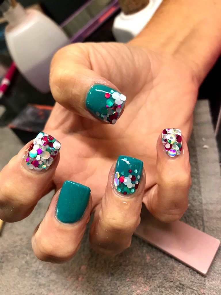 Bombshells Beauty Bar - Dunn, NC 28334 - Services and Reviews