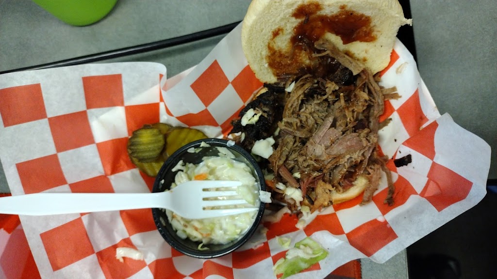 Tod's BBQ Truck - Topeka, KS 66612, Reviews, Hours & Contact