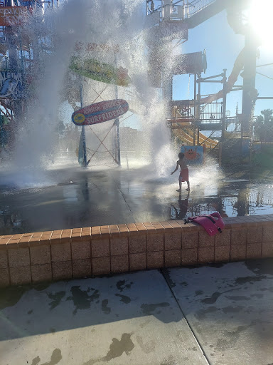 Water Park «Cowabunga Bay Water Park», reviews and photos, 12047 State ...