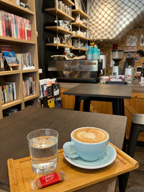 94 cafe | 營業時間、菜單、評價