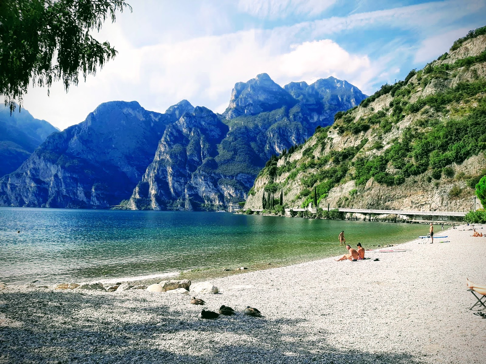 Spiaggia Lido di Arco beach on the map with photos and reviews🏖️ ...