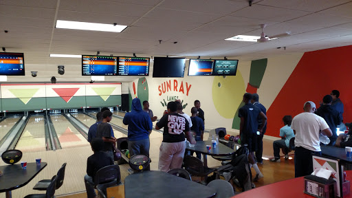 Bowling Alley «Sun Ray Lanes», reviews and photos, 2245 Hudson Rd, St ...