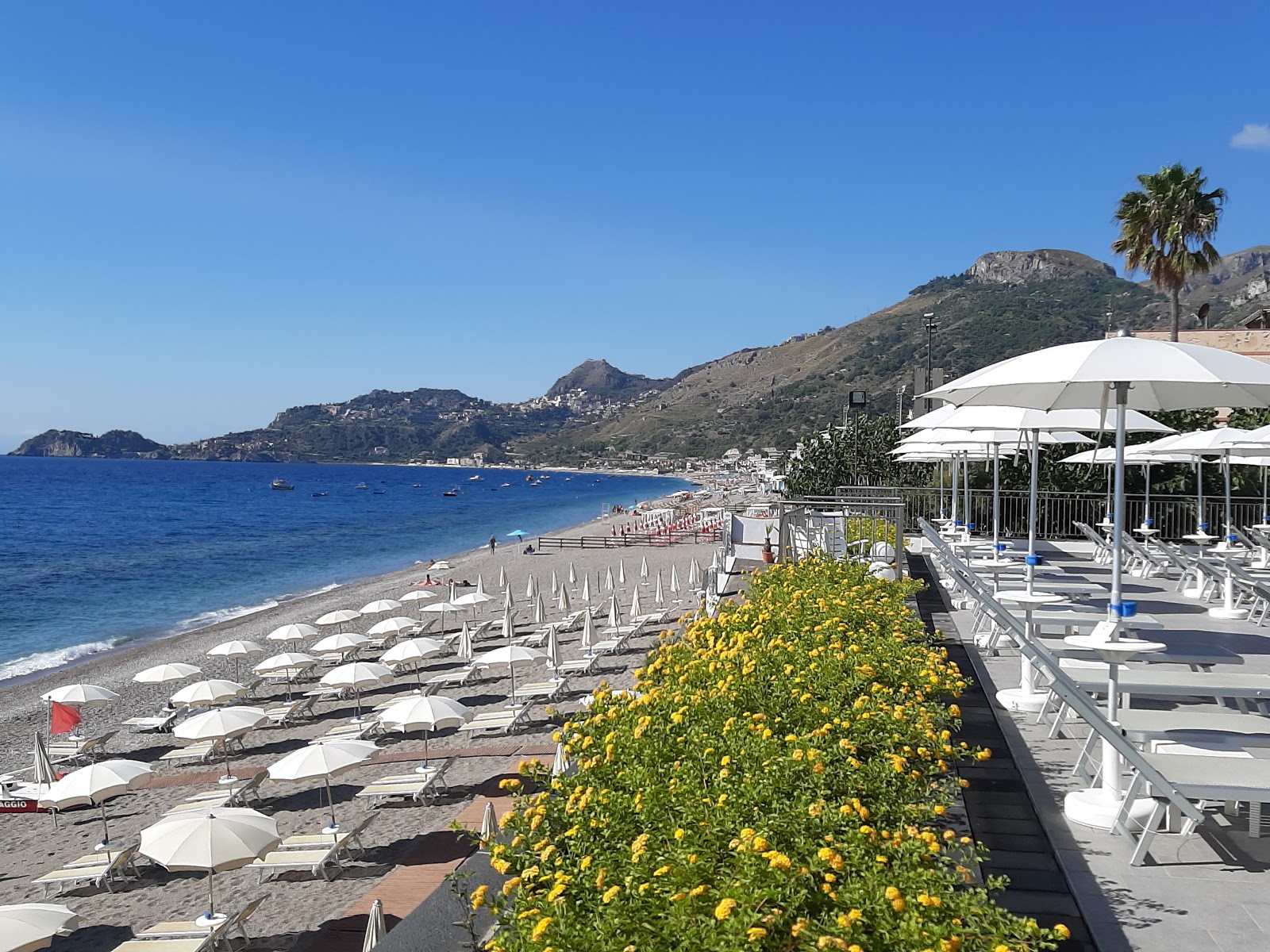 Spiaggia di Letojanni II beach on the map with photos and reviews🏖️ ...