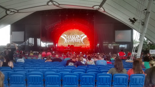Performing Arts Theater «Darien Lake Performing Arts Center», reviews ...