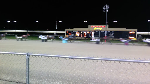 Casino «Hollywood Gaming at Dayton Raceway», reviews and photos, 777 ...