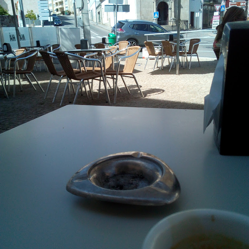 Revisões para Pastelaria "Doce Lamego" Padaria, Lda em Lamego, Viseu